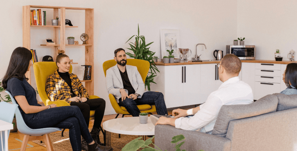 13 Best Practices to Improve Client Communication | Spike