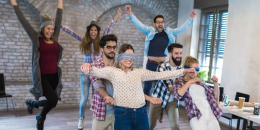 The Top 7 Team Meeting Icebreakers | Spike